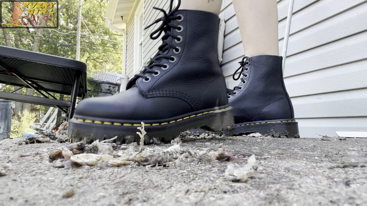 DocMarten Boots Fish Crush - EVERYGIRL CRUSH